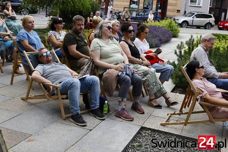 Lamparska o wartości historii i jej skarbach. Tochman w sprawie ...