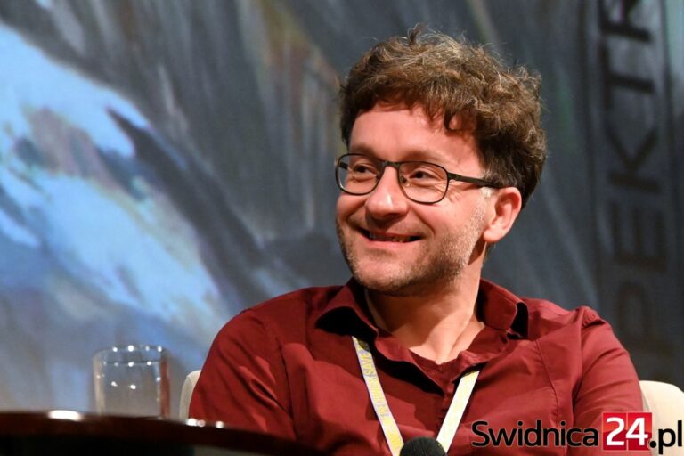 Ze Świdnicy na Oscary. Aktor malarskiej animacji „Chłopi” Robert ...
