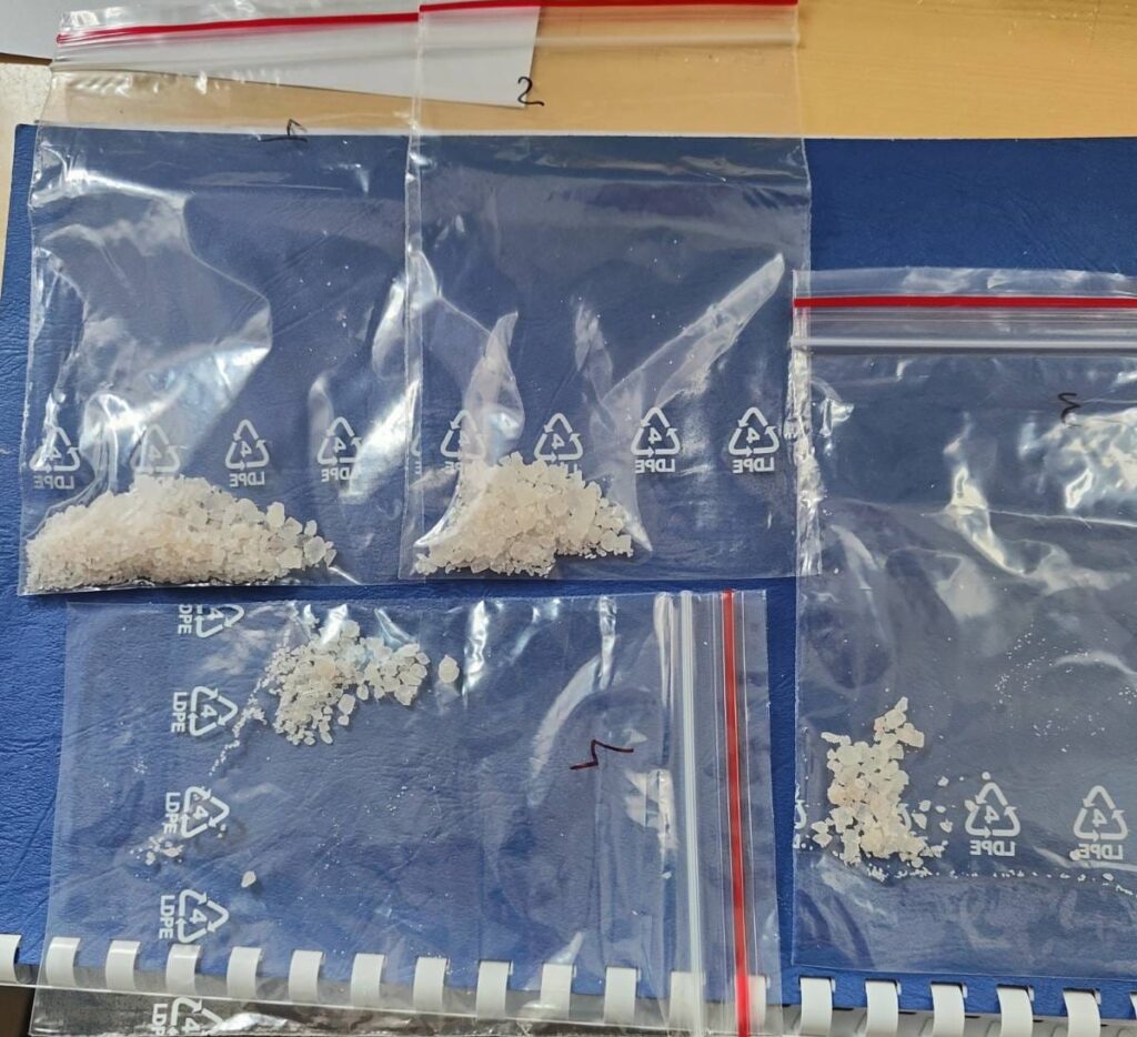 Groźny narkotyk w kieszeniach spacerowicza - Swidnica24.pl - wydarzenia, informacje, rozrywka ...