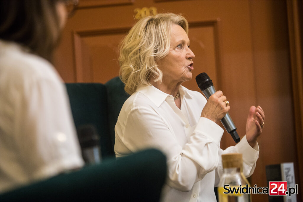Szczerze o życiu i karierze. Znana aktorka Maria Pakulnis w Świdnicy ...