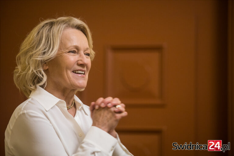 Szczerze o życiu i karierze. Znana aktorka Maria Pakulnis w Świdnicy ...