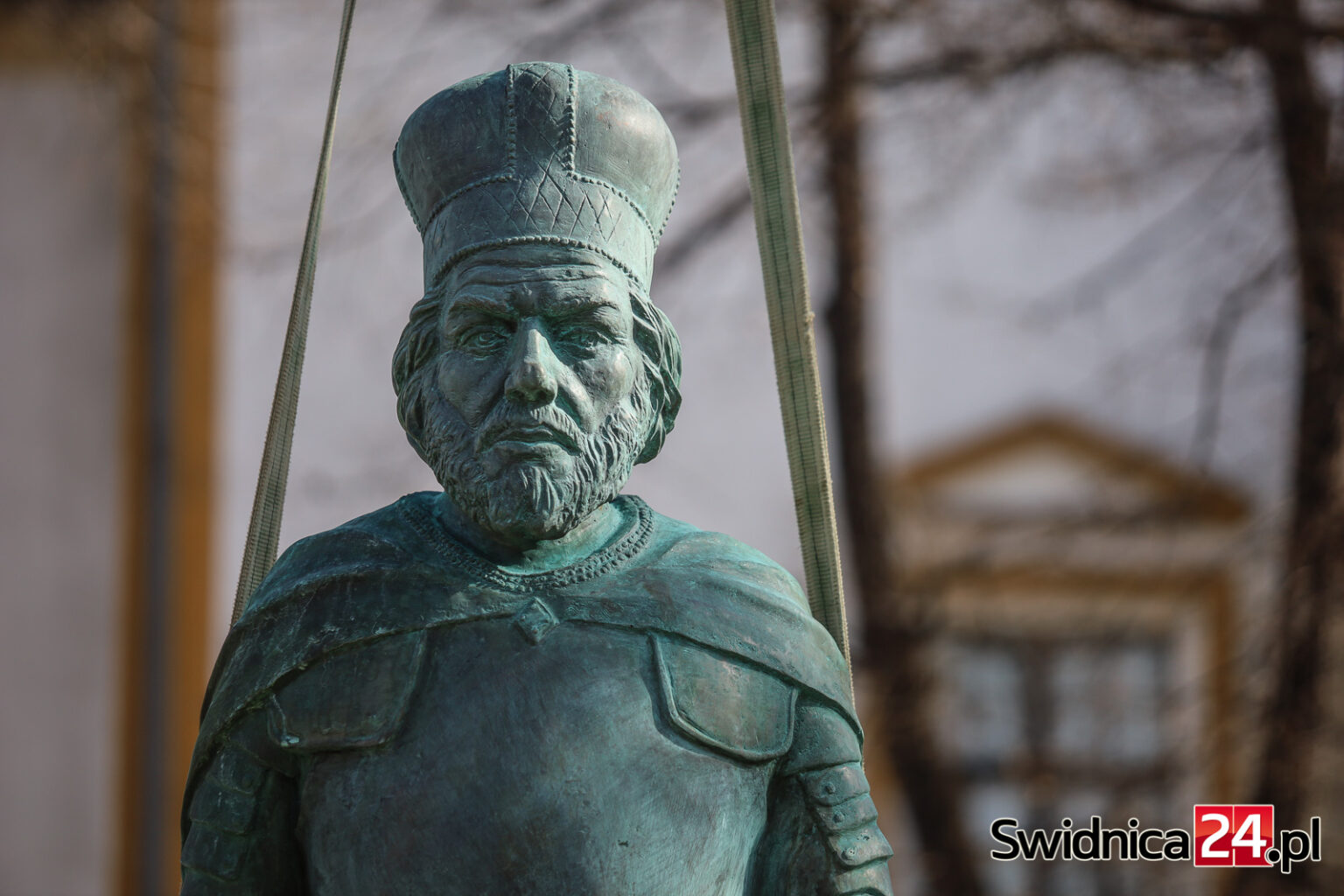 Dzisiaj odsłonięcie pomnika Bolka II Małego - Swidnica24.pl ...